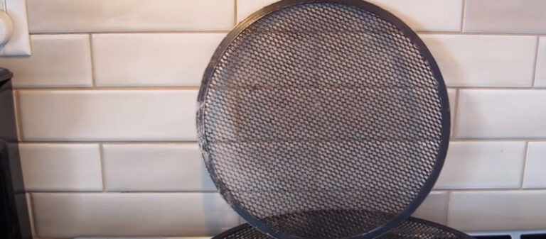 Top 6 Best Pizza Screens: A Must-Have for Making Pizza!